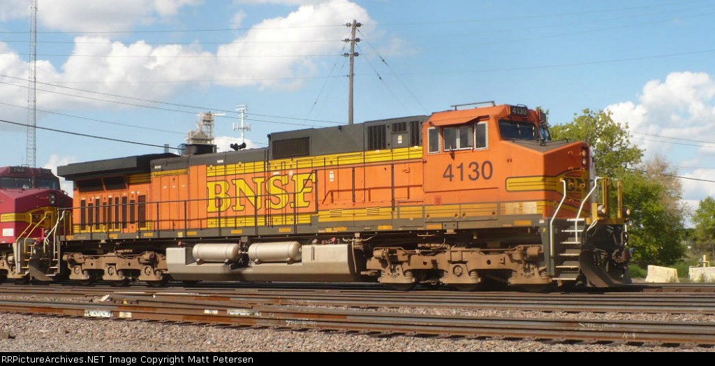 BNSF 4130